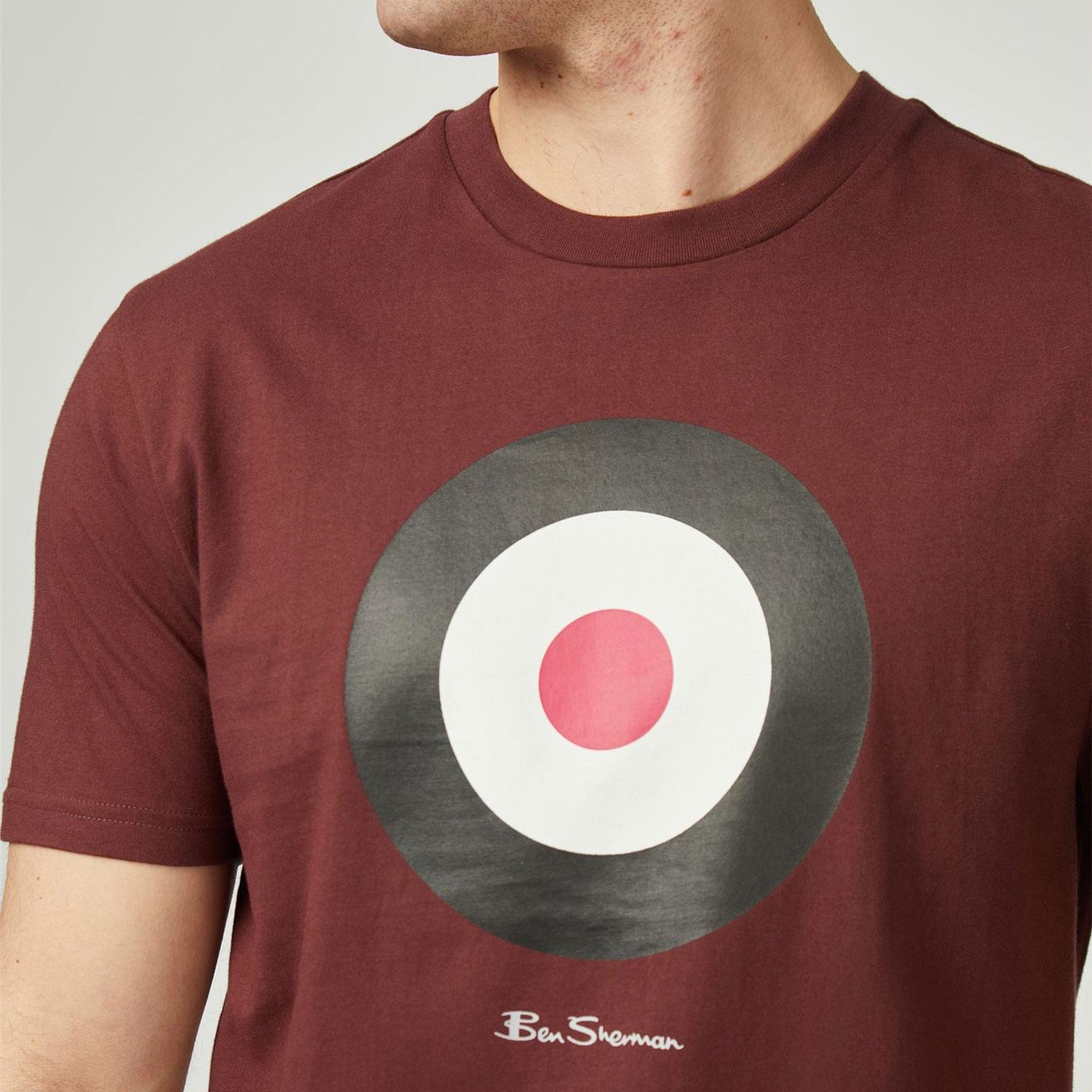 Ben Sherman Signature Retro Mod Target Logo T-shirt in Wine
