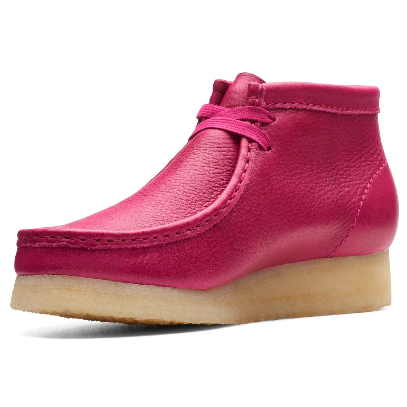 CLARKS Originals Women's Berry Leather Retro Wallabee Boots