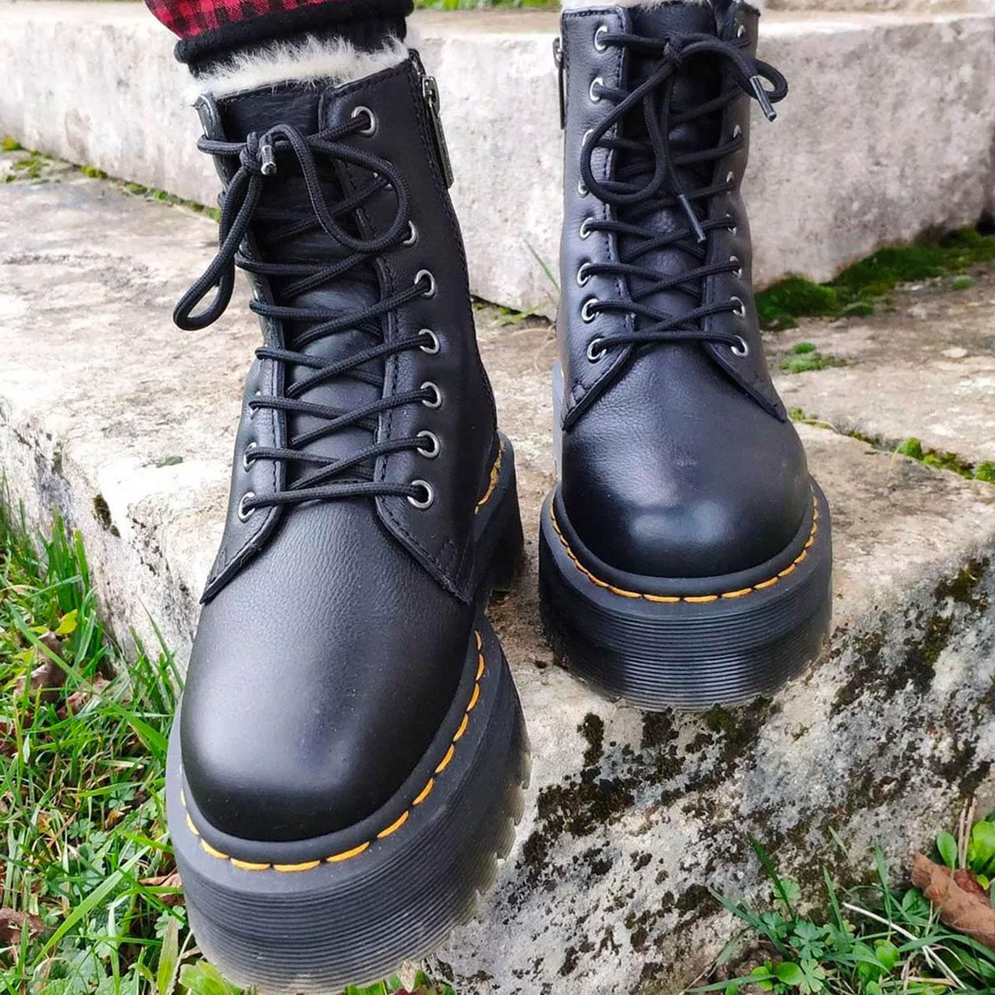 Dr Martens Jadon Women's Fur Lined Platform Boots in Black