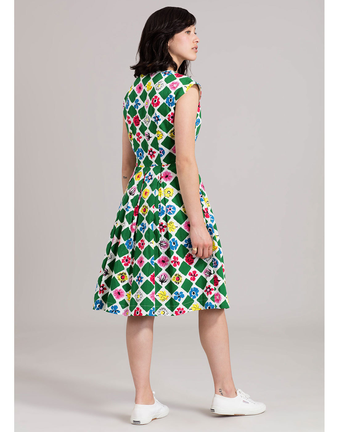 EMILY AND FIN Annie Retro 1950s Vintage Floral Lapel Dress Green