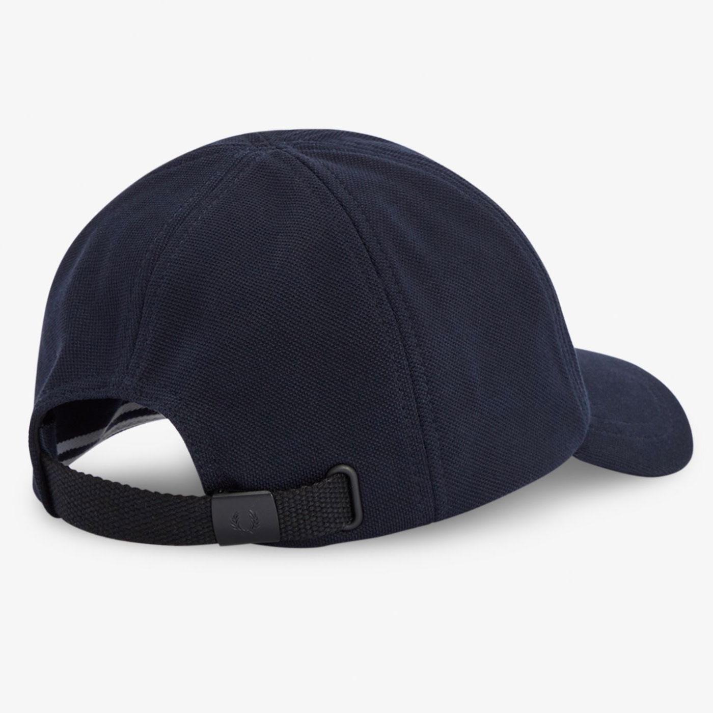 FRED PERRY Retro Pique Baseball Cap in Navy