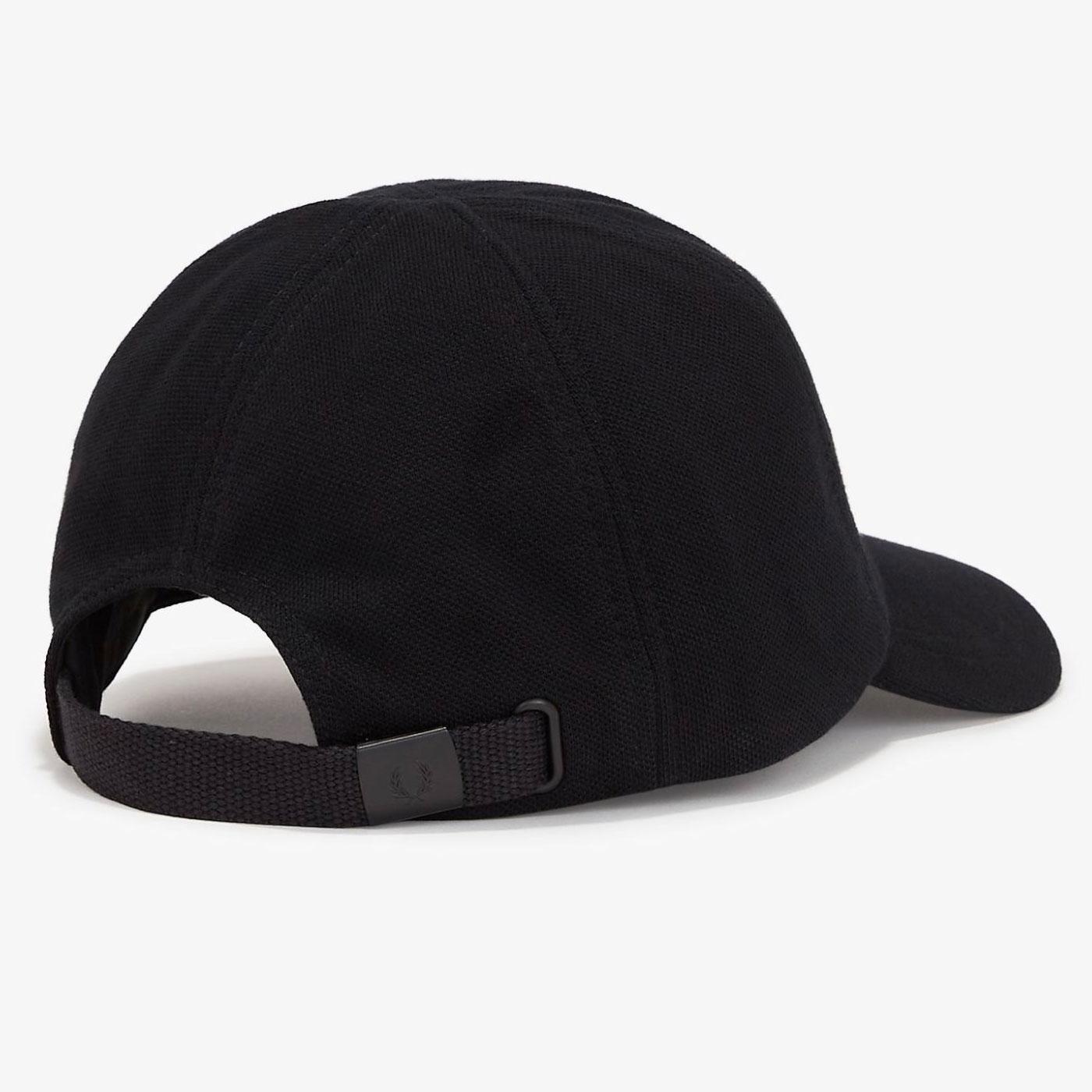 Fred Perry Retro Sports Classic Pique Baseball Cap in Black