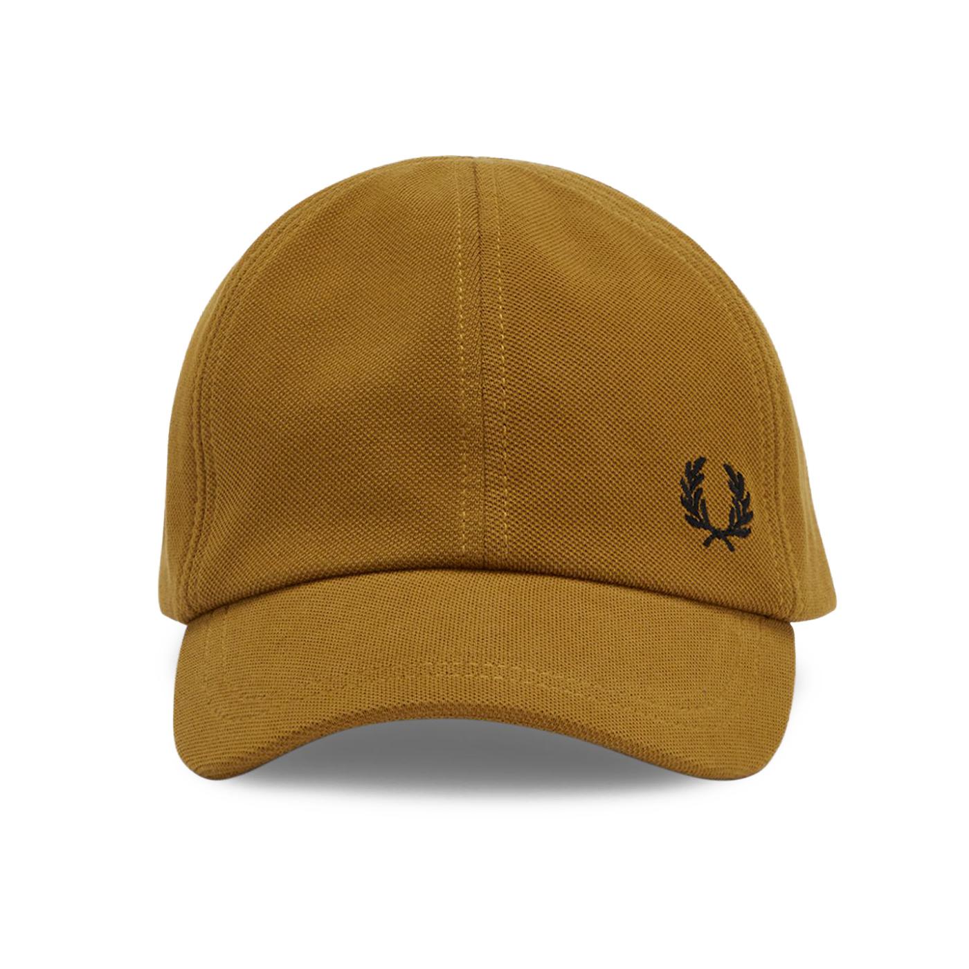 FRED PERRY Classic Retro Pique Cap in Dark Caramel