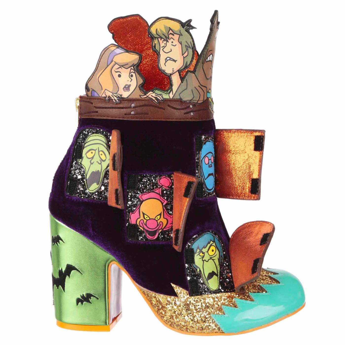 IRREGULAR CHOICE x SCOOBY-DOO Creepy Corridor Boots