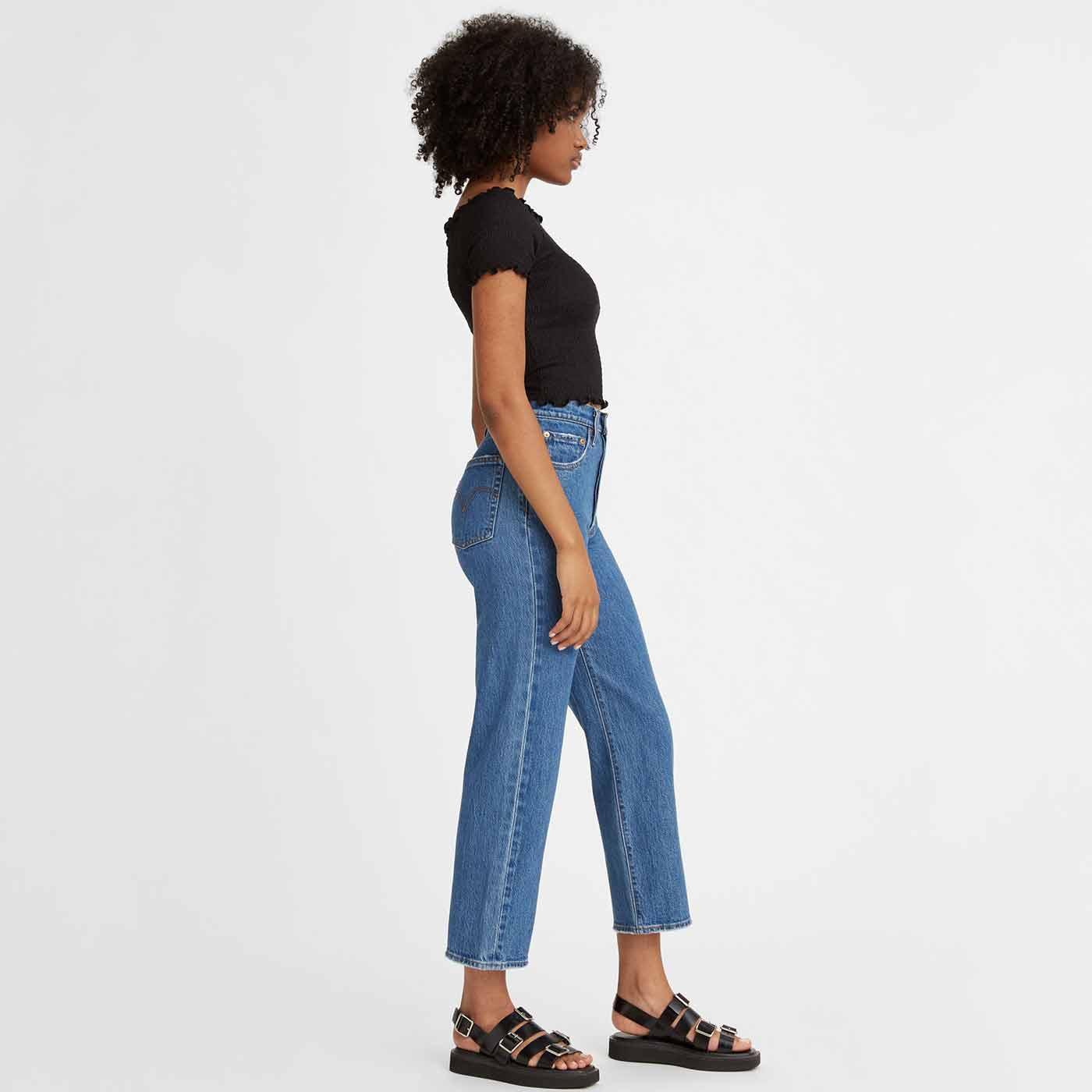 Levi Women's Ribcage Straight Ankle Denim Jeans in Jazz Pop
