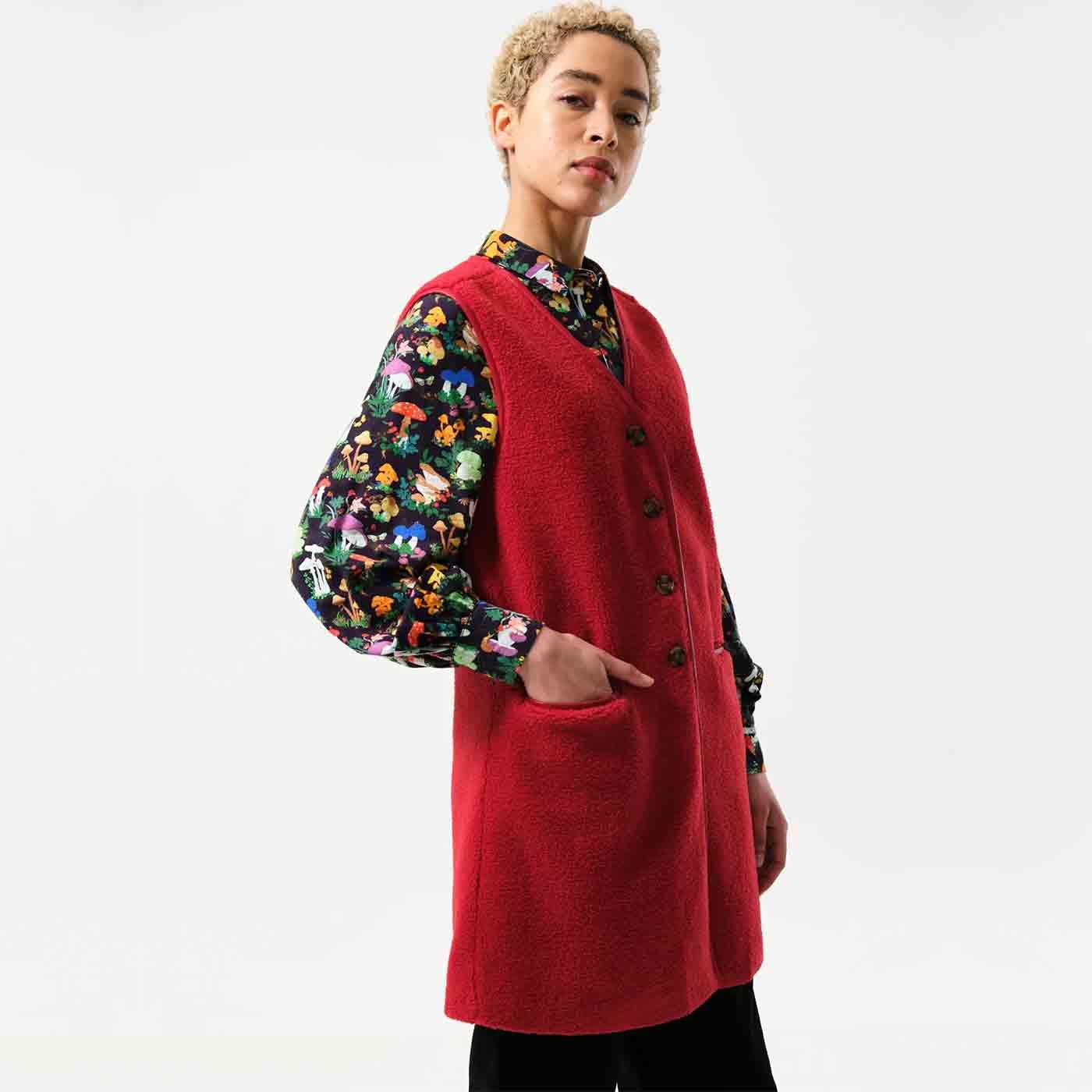 Louche London Cathel-Borg Retro 60s Longline Waistcoat in Red