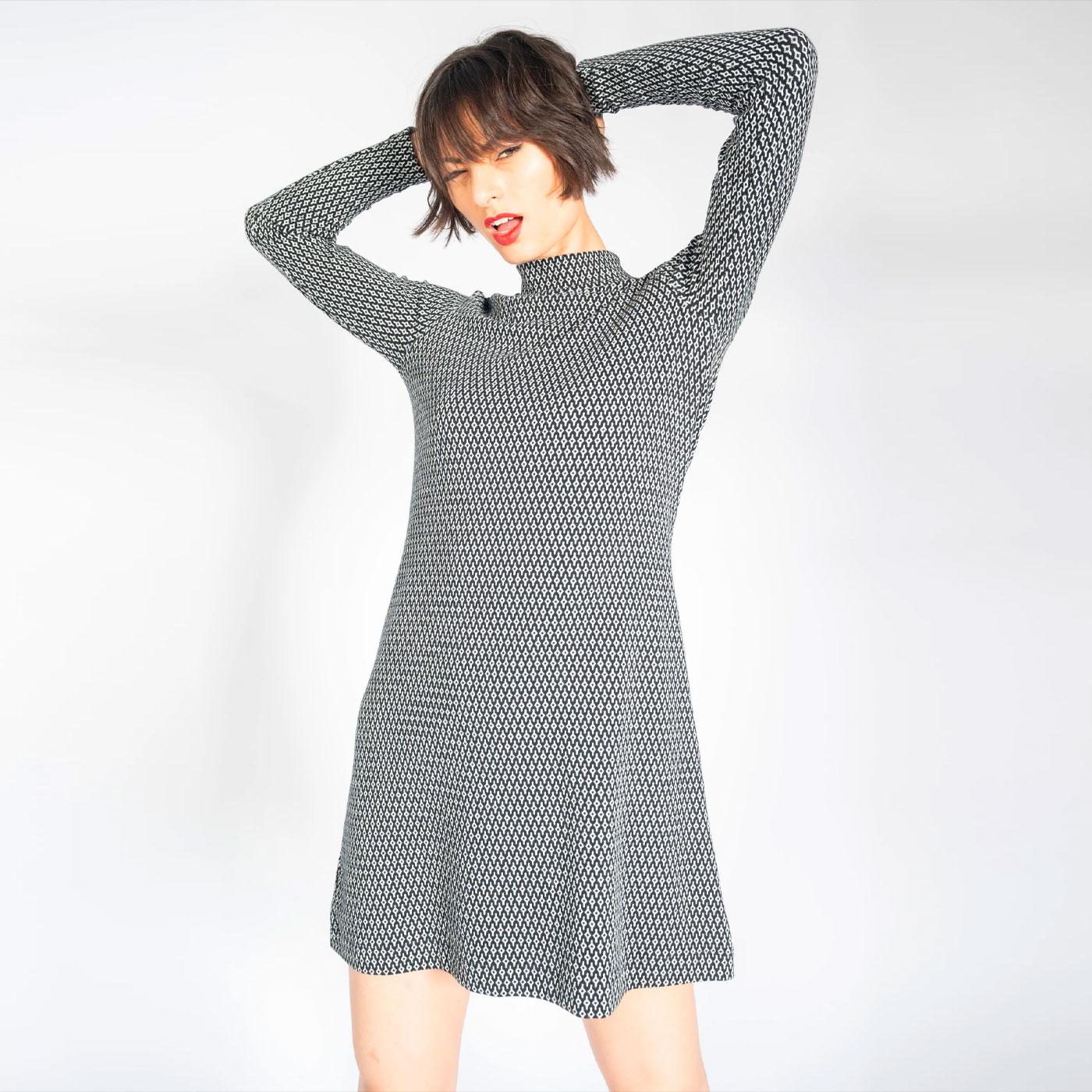 Mademoiselle Yeye Joisir Plaisir 60s Mod Long Sleeve Dress