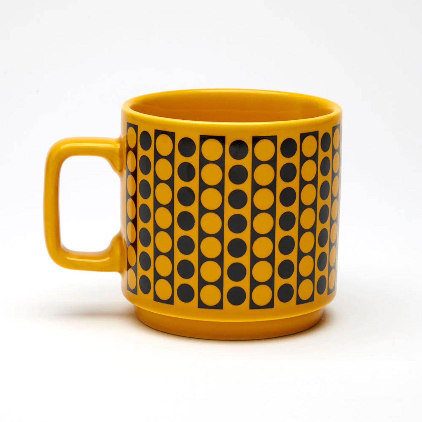 Magpie x Hornsea Pottery Retro 70s Circles Mug in Yellow