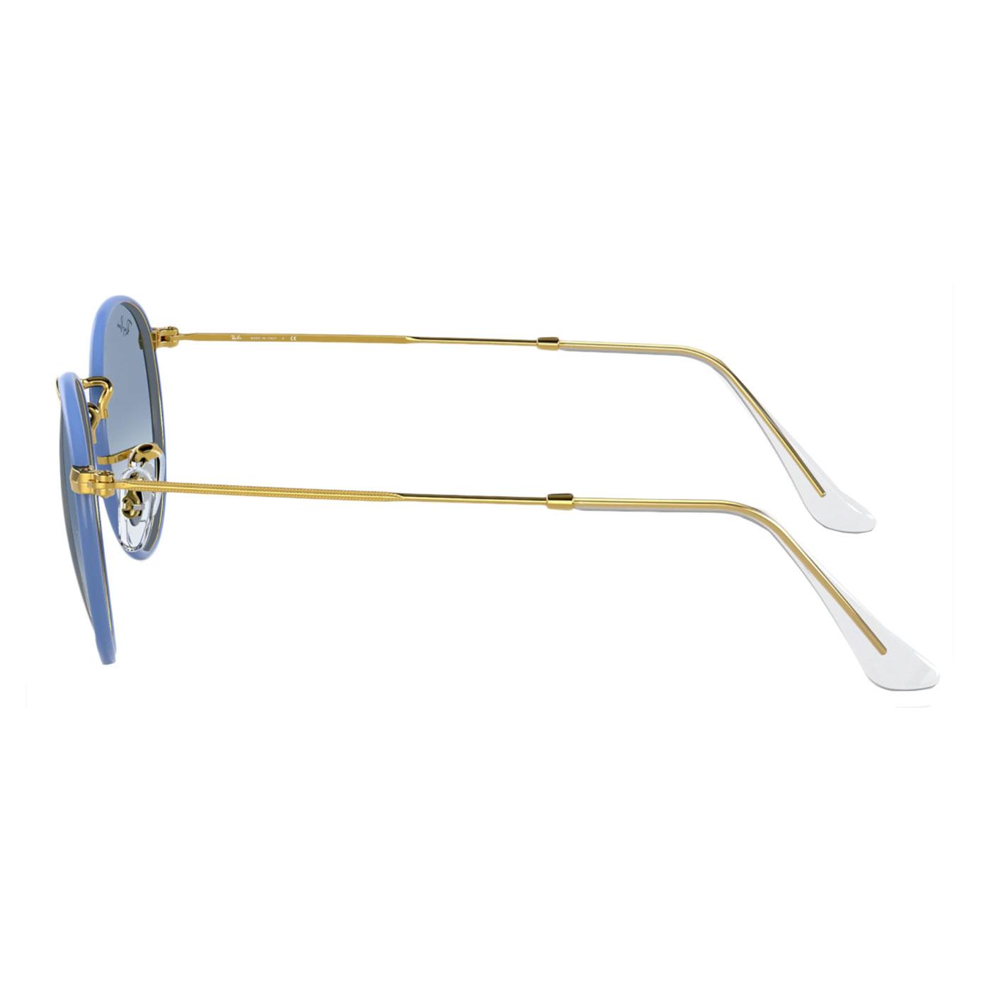 RAY-BAN Round Full Colour Retro 60s Sunglasses in Light Blue