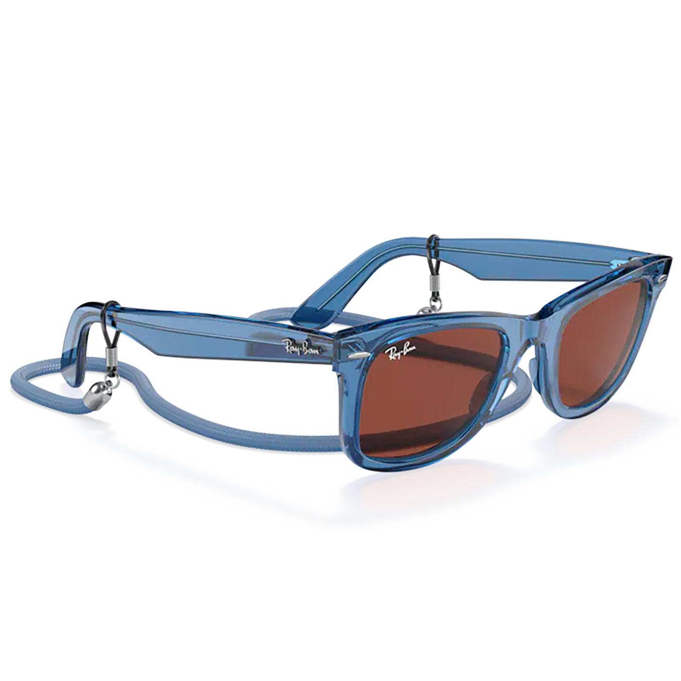 RAY-BAN Wayfarer Colourblock Retro Sunglasses in Blue/Red