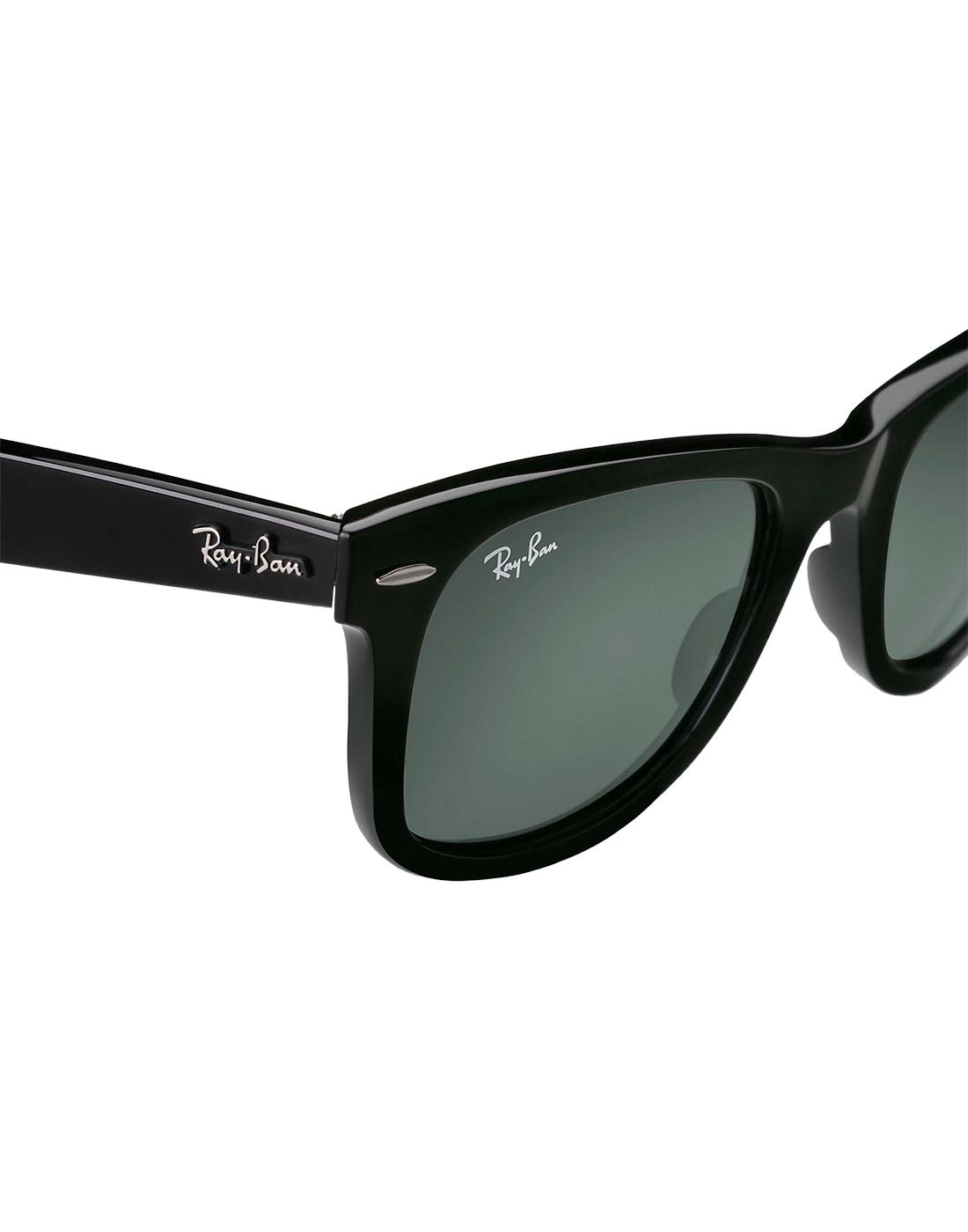 RAY-BAN Wayfarer Ease Retro Mod Sunglasses in Black